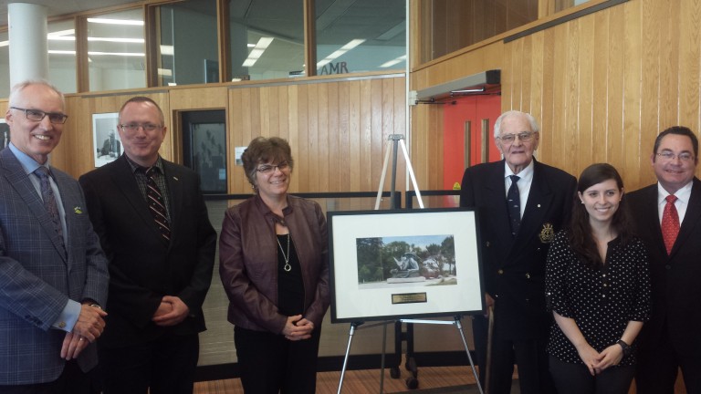 U of G Prof, Student Receive 2016 Winegard Volunteer Awards - U of G News