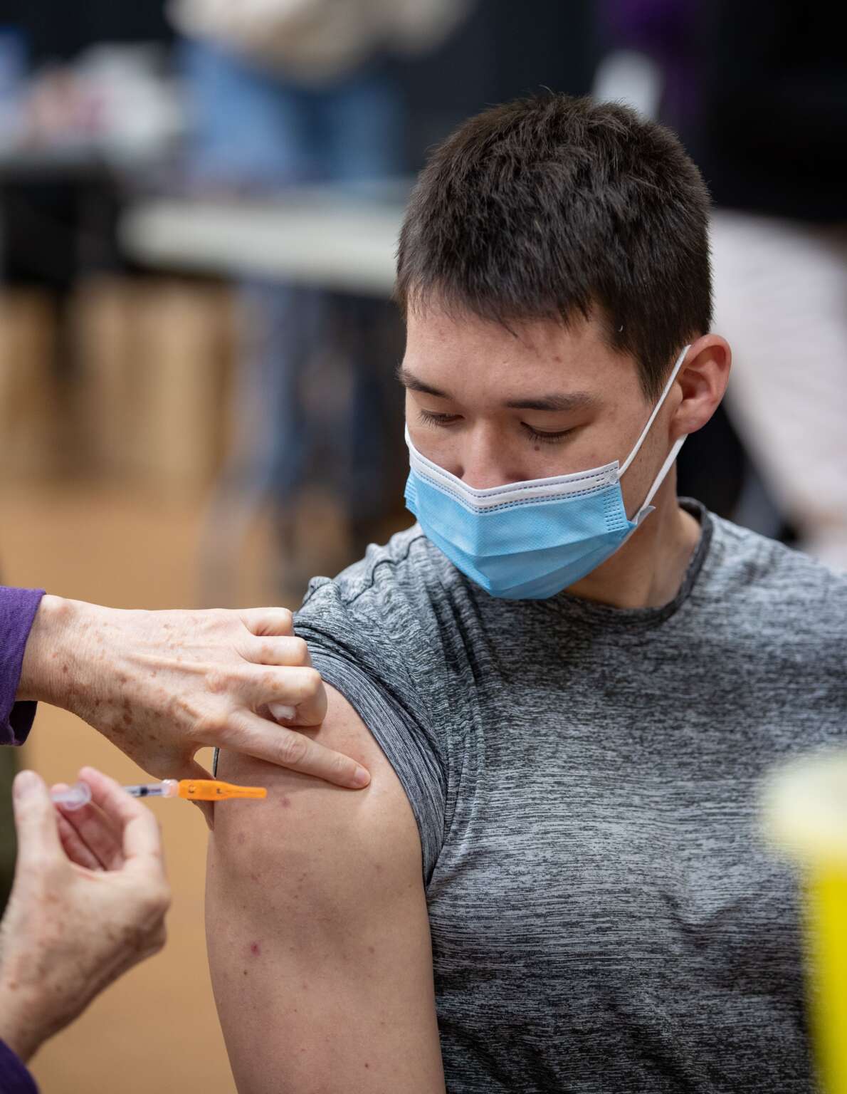U of G Vaccination Clinic Opens, 1,000 Doses Daily Planned - U of G News