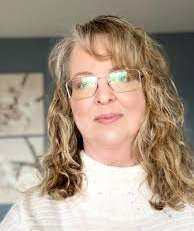 Connie Zavitz Recognized for Excellence in Academic Advising - U of G News